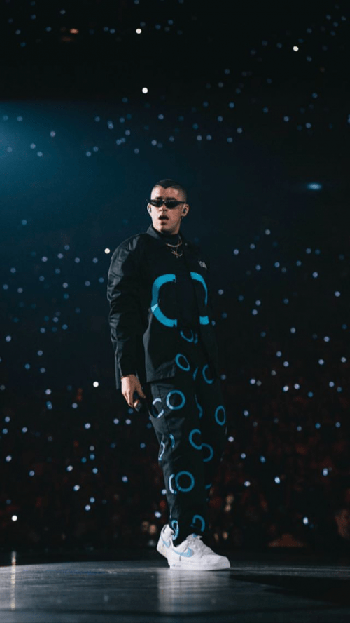 Desktop Bad Bunny Wallpaper - iXpap