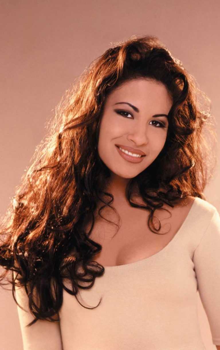 HD Selena Quintanilla Wallpaper - iXpap