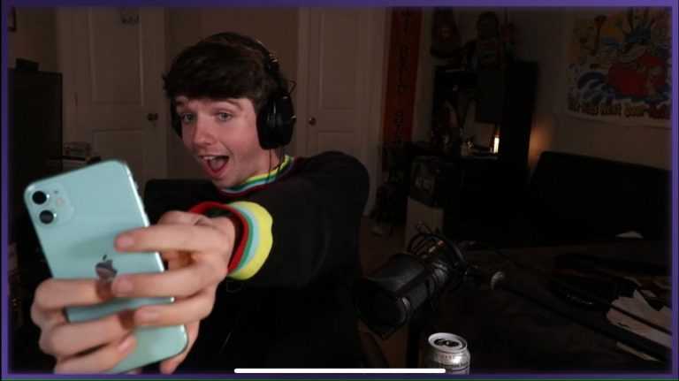 HD Karl Jacob Wallpaper - iXpap