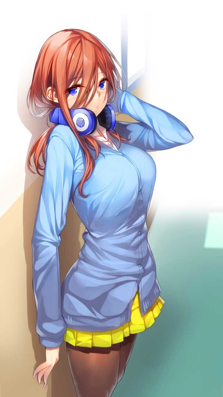 Nakano Miku Wallpaper - iXpap