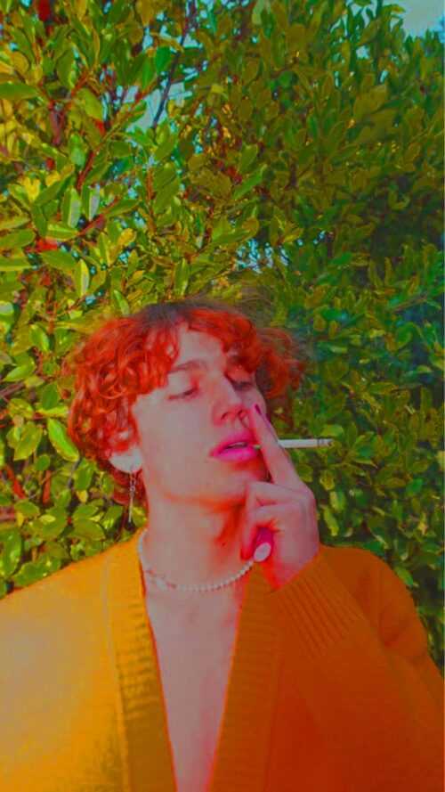 Vinnie Hacker Background - iXpap