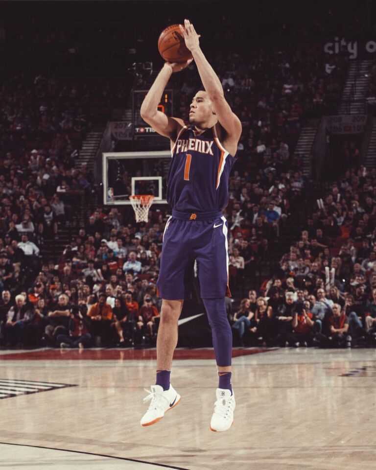 Devin Booker Wallpaper - iXpap