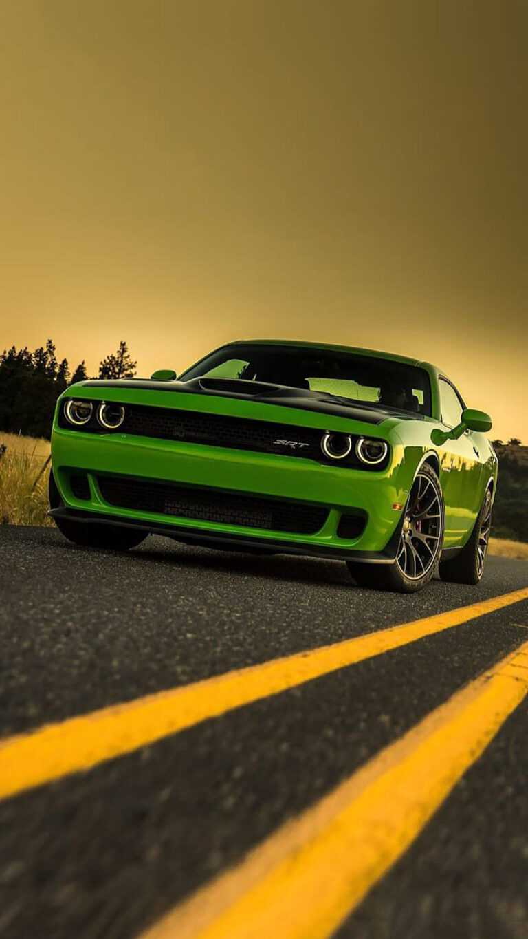 Dodge Challenger Hellcat Wallpaper - iXpap