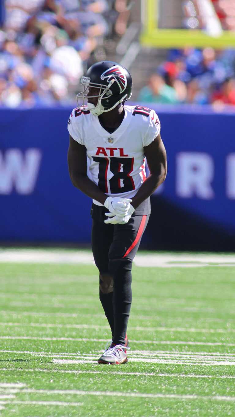 Calvin Ridley Wallpapers - iXpap