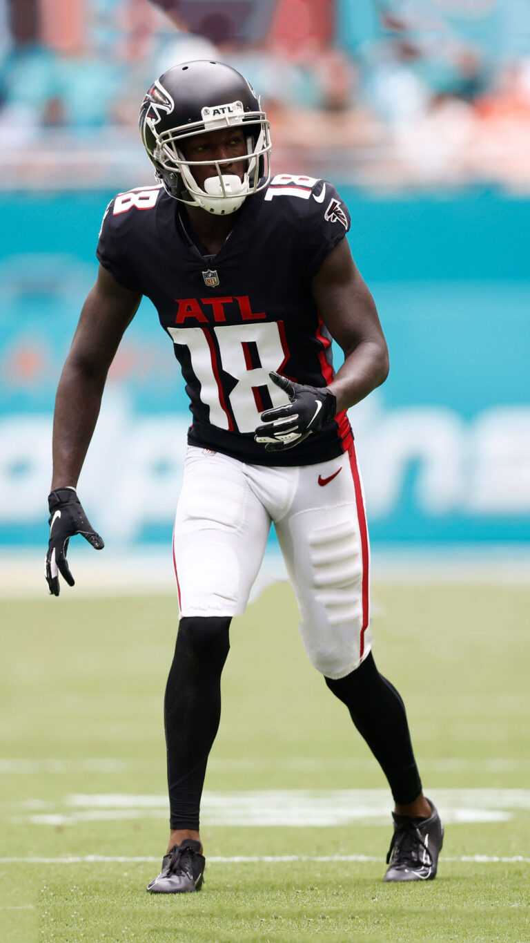 Calvin Ridley Wallpapers - iXpap