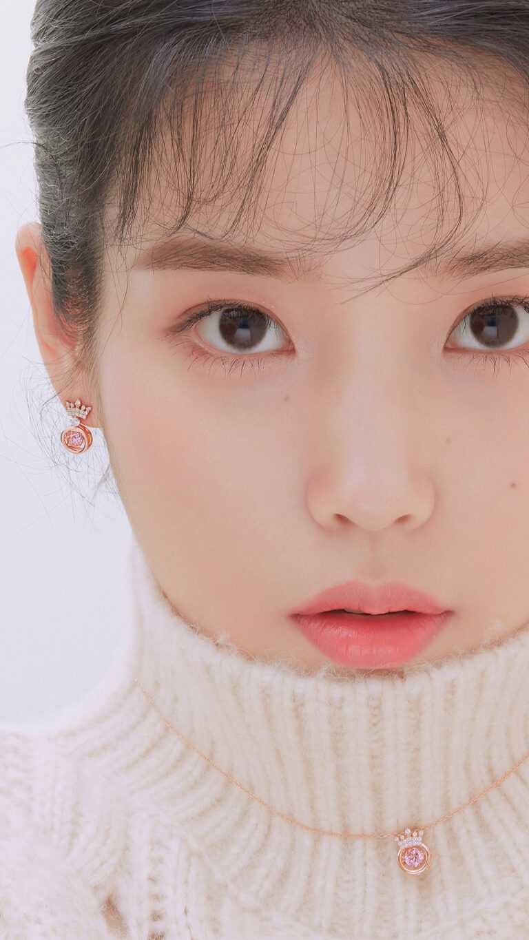 IU Wallpaper - iXpap