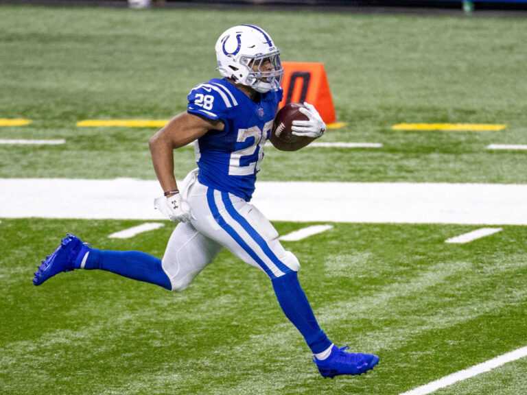 Jonathan Taylor Wallpapers - iXpap