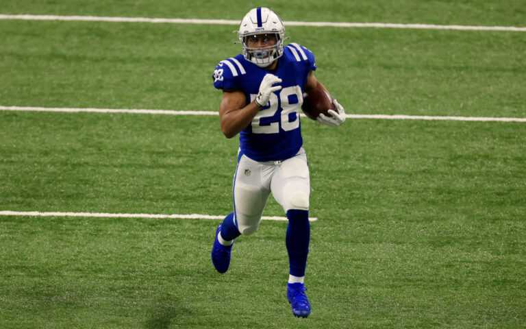 Jonathan Taylor Wallpapers - iXpap