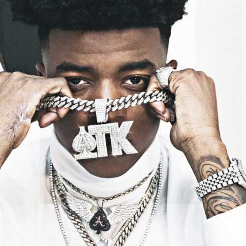 Yungeen Ace Wallpaper - iXpap