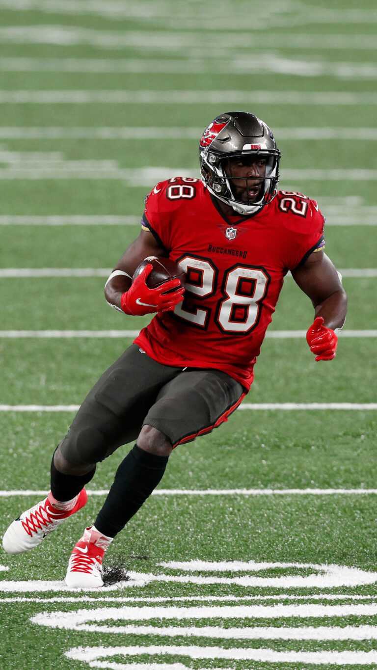 Leonard Fournette Wallpaper - iXpap