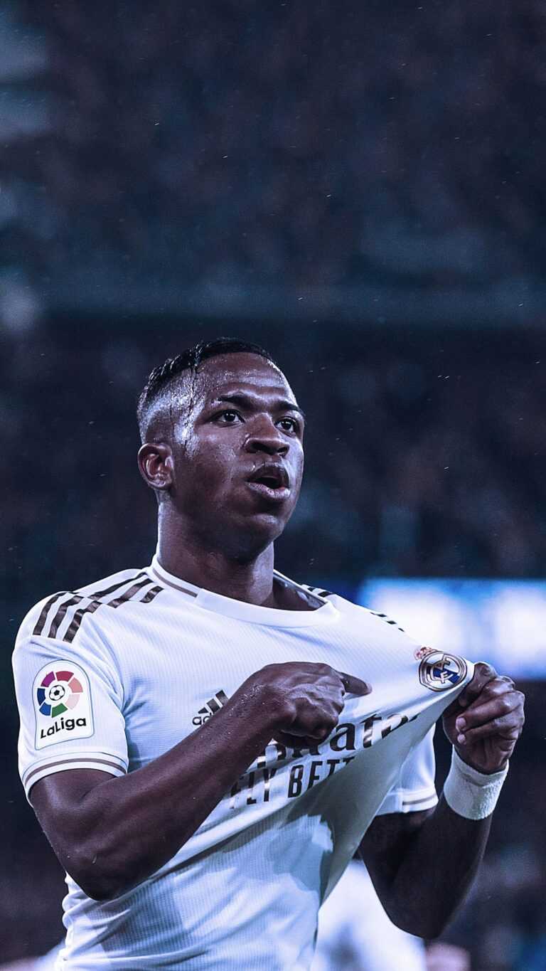 Wallpaper Vini JR - iXpap