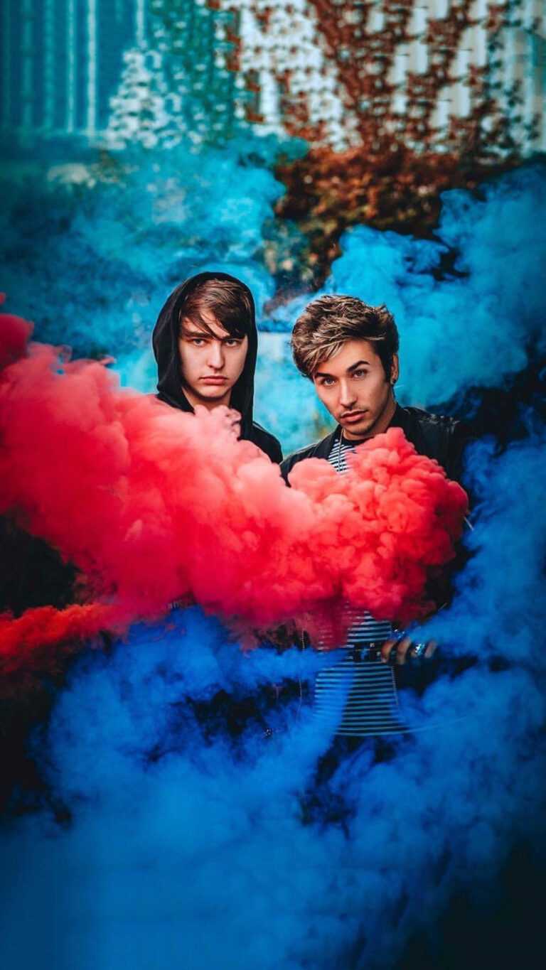 Sam And Colby Wallpaper - iXpap