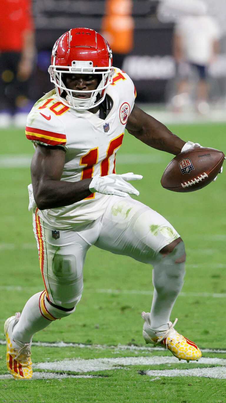 Tyreek Hill Background - iXpap