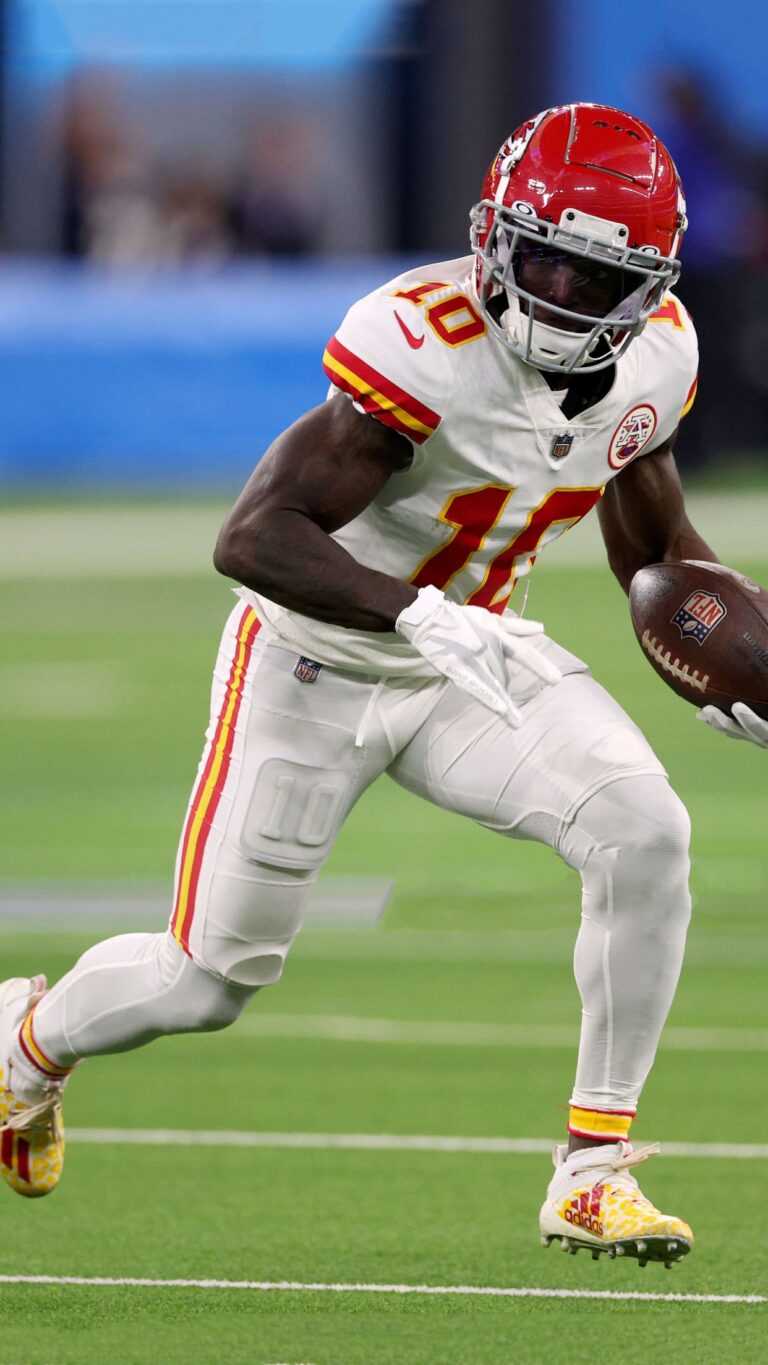 Tyreek Hill Background - iXpap