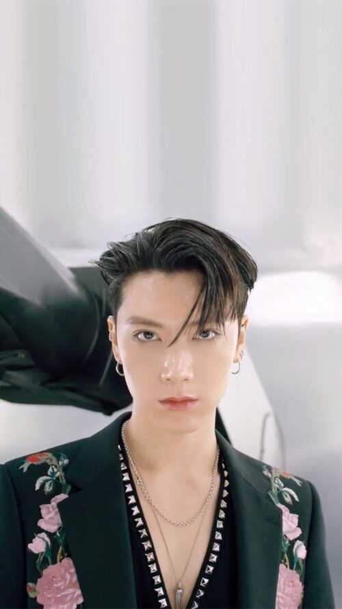 Ten Wallpaper - iXpap