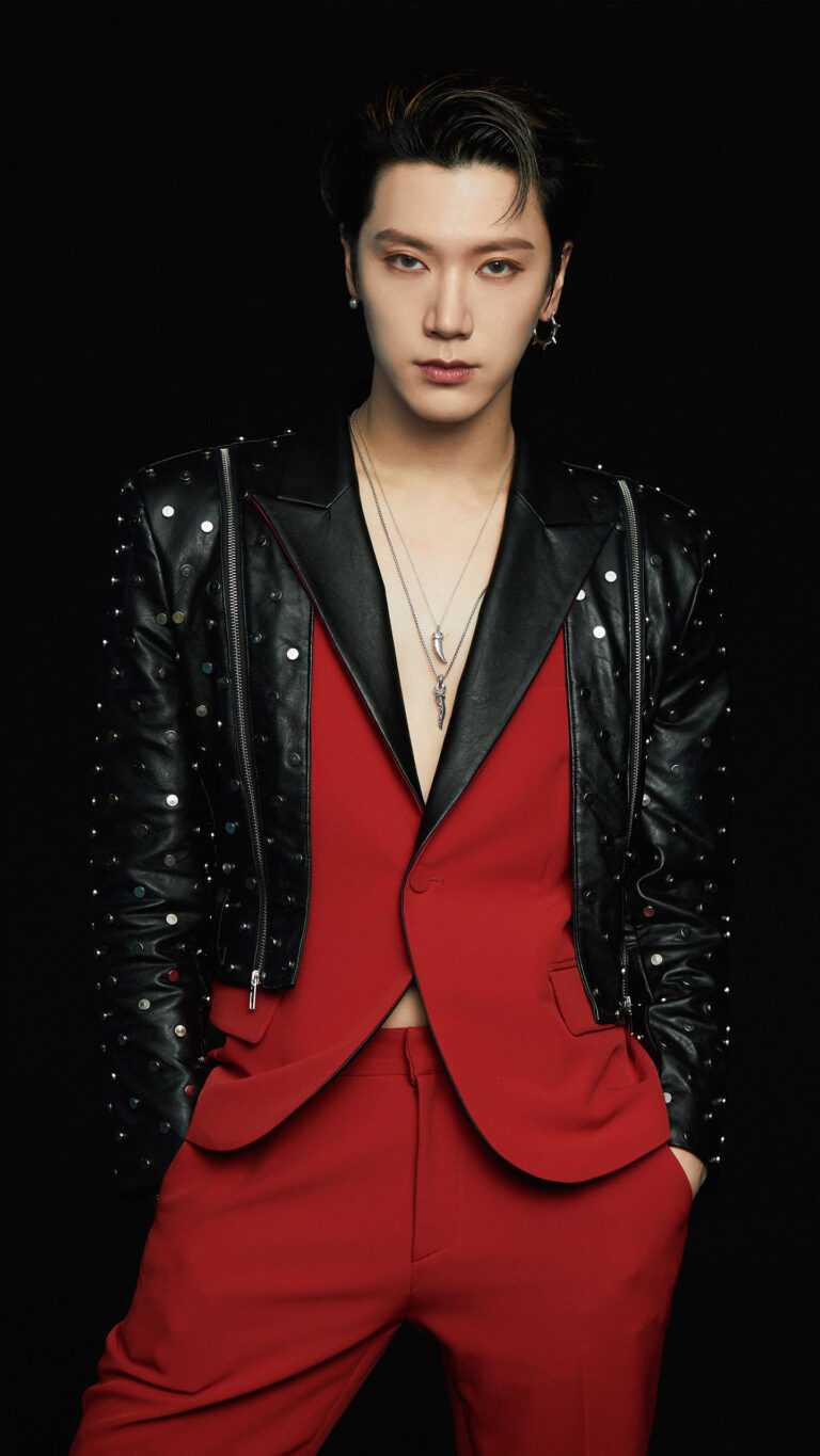 Ten Wallpaper - iXpap