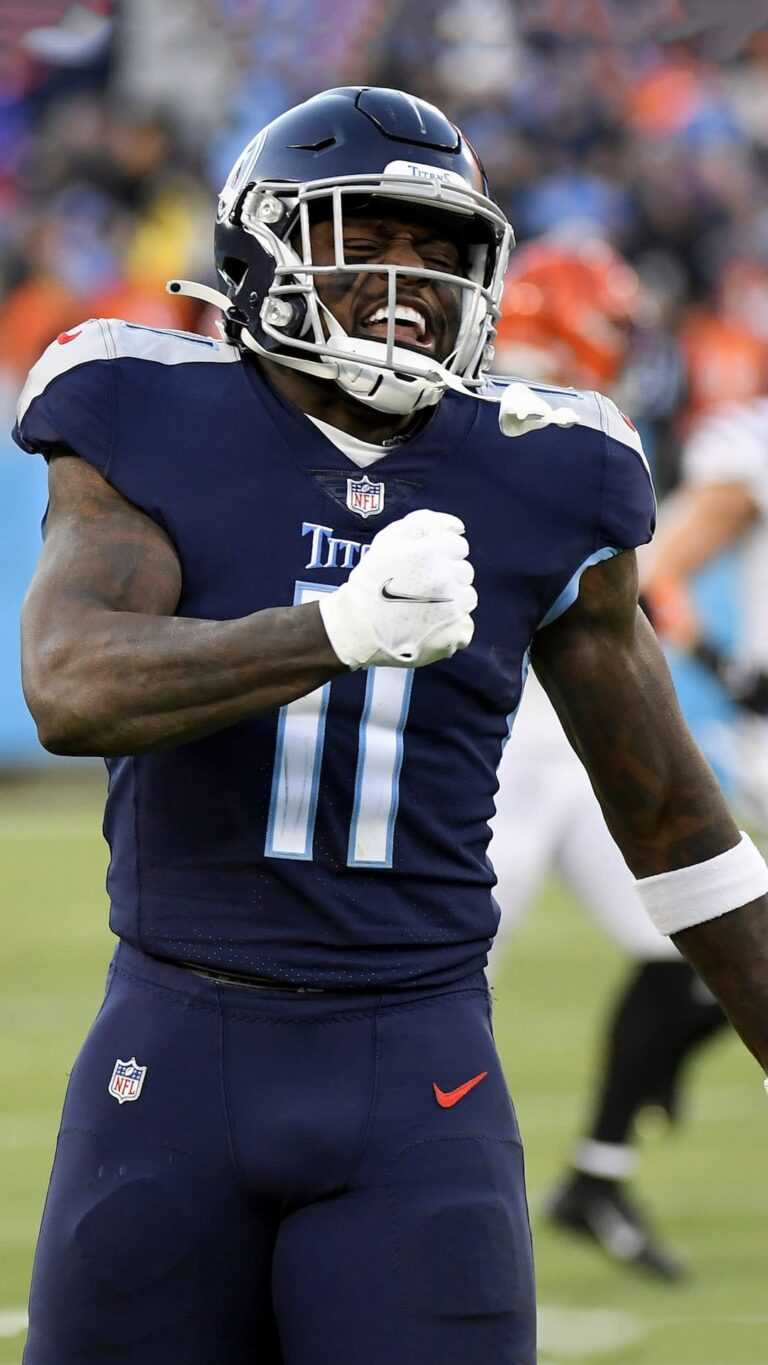 AJ Brown Wallpaper - iXpap