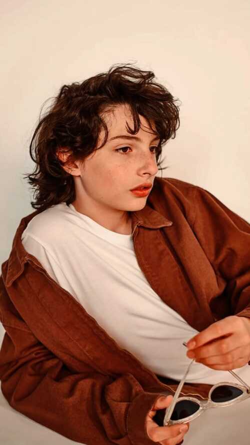 Finn Wolfhard Wallpaper - iXpap