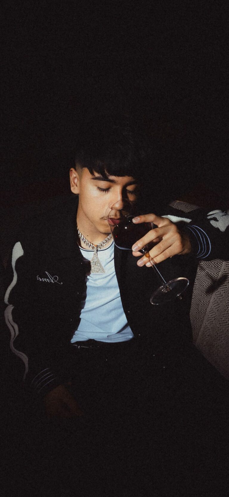 Ivan Cornejo Wallpaper - iXpap