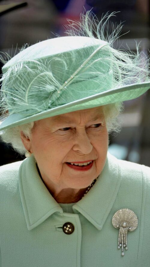 Queen Elizabeth Wallpaper - iXpap