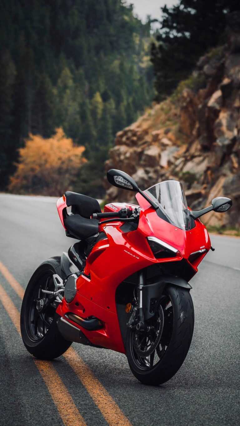 Ducati Wallpaper - iXpap