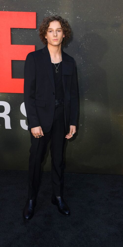 Mason Thames Wallpaper - iXpap