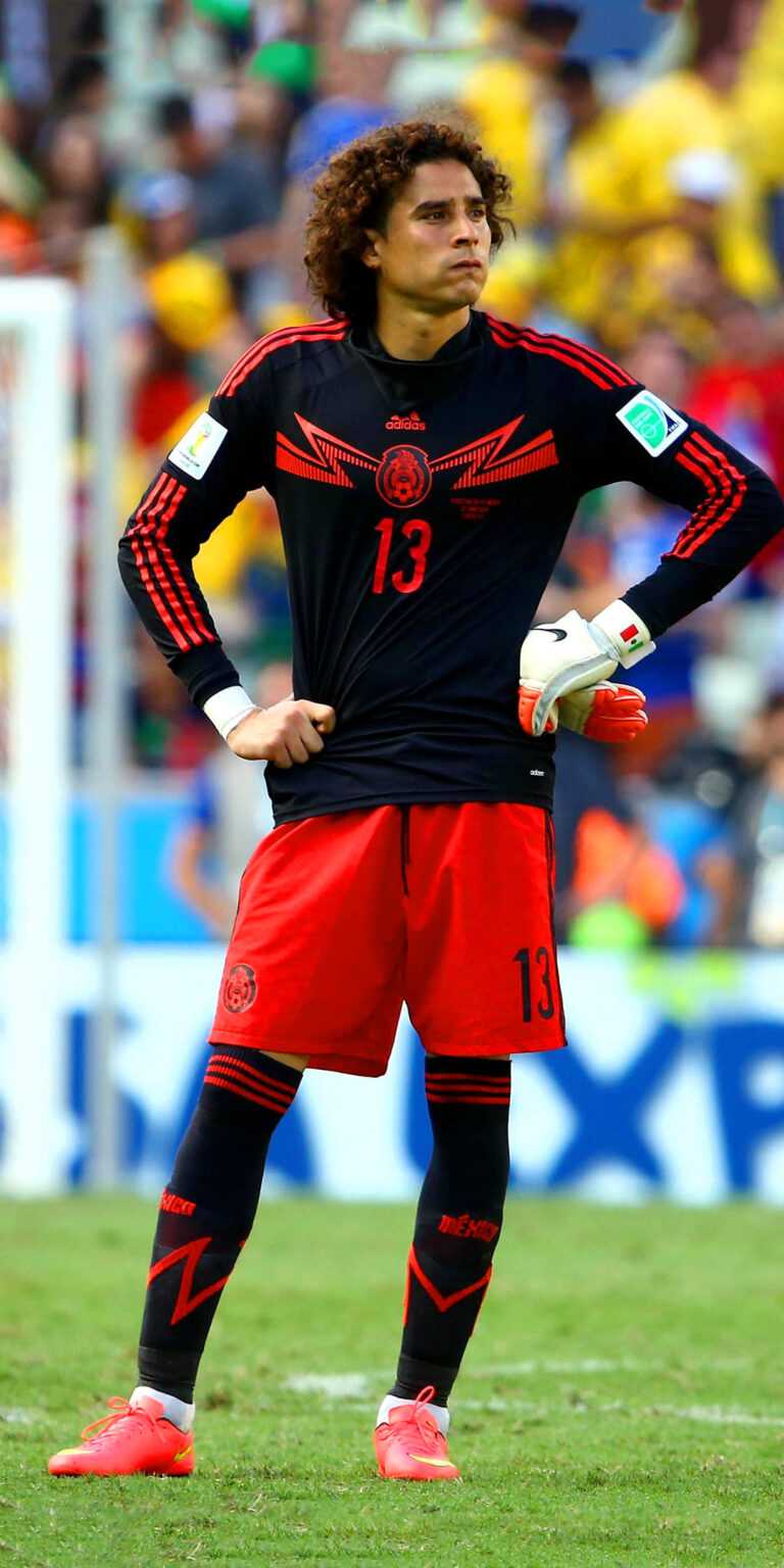 Ochoa Wallpaper - iXpap