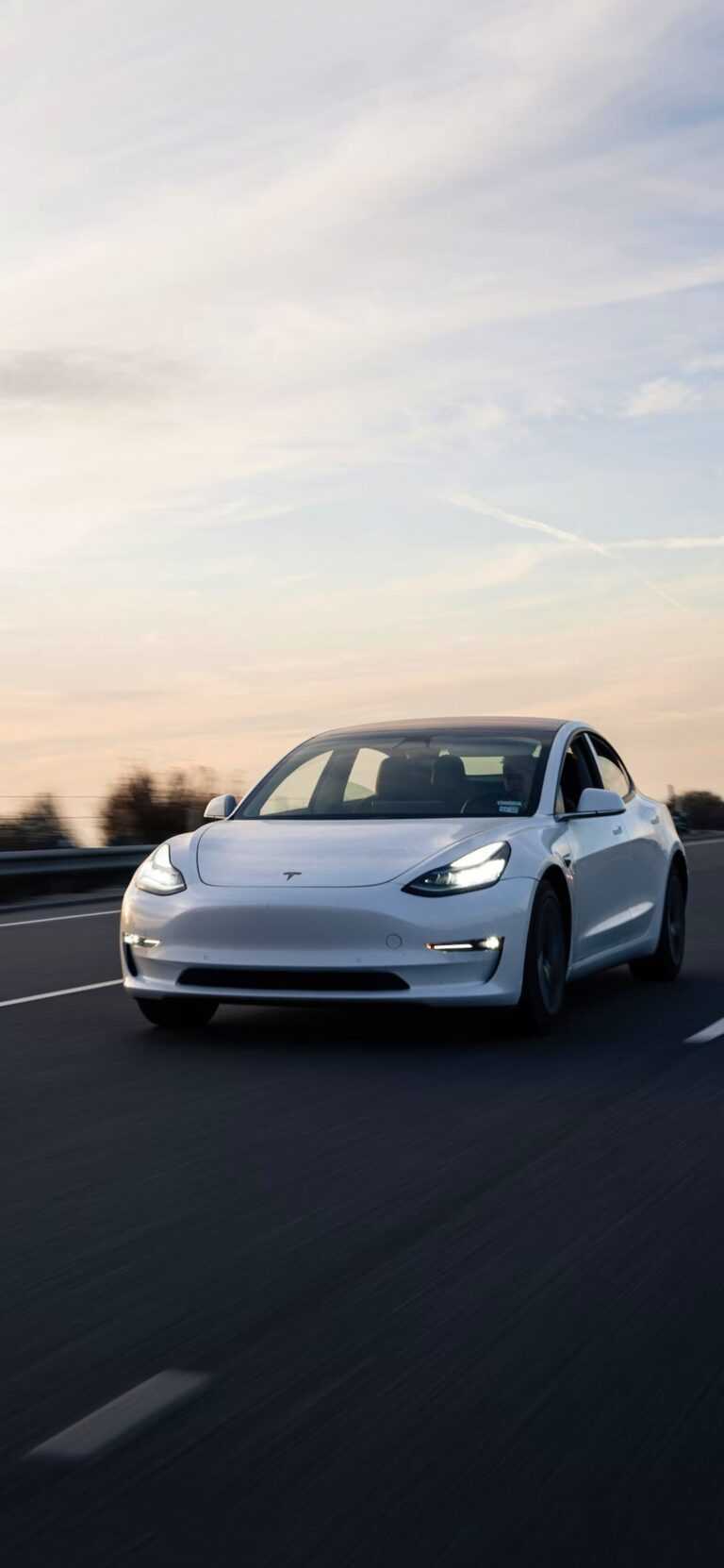 Tesla Wallpaper - iXpap