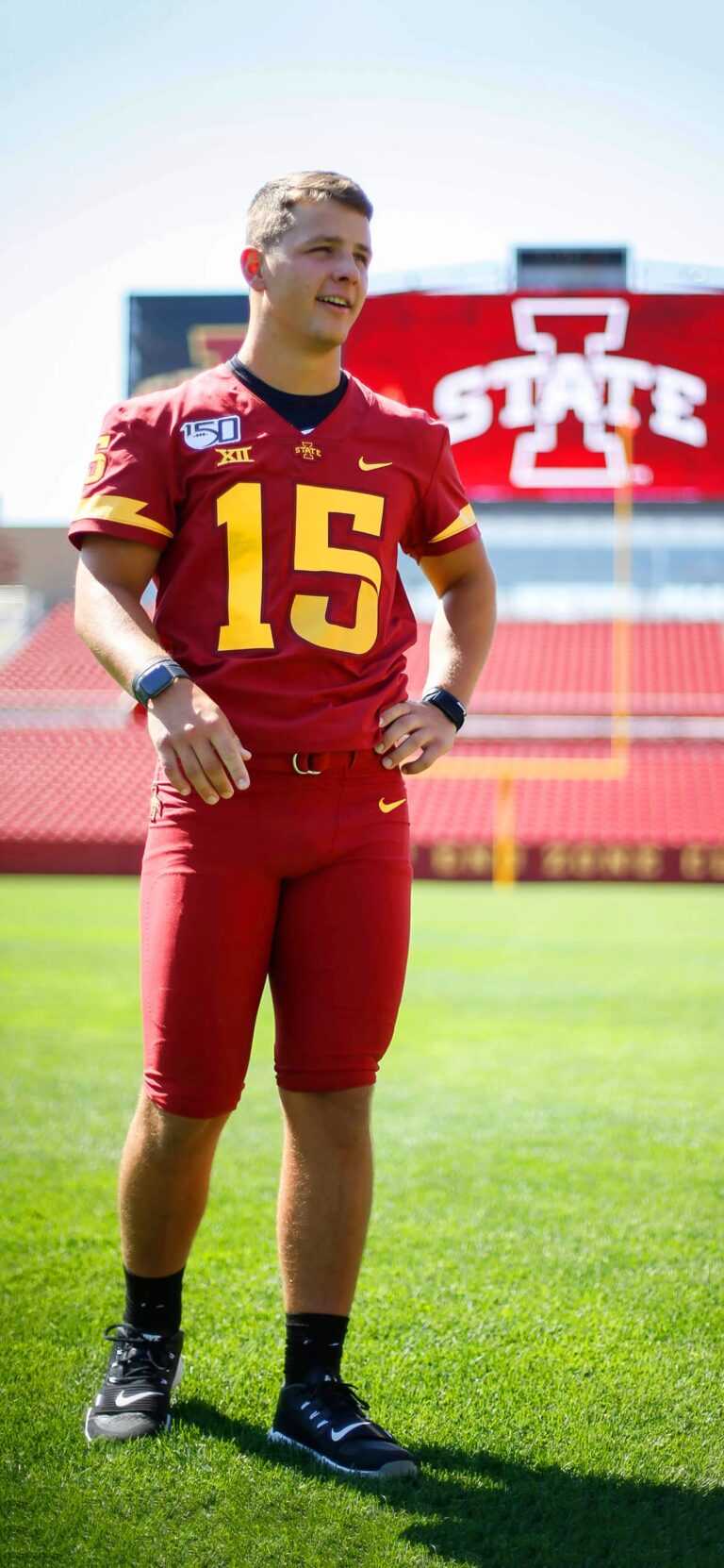 Brock Purdy NFL Wallpaper - iXpap