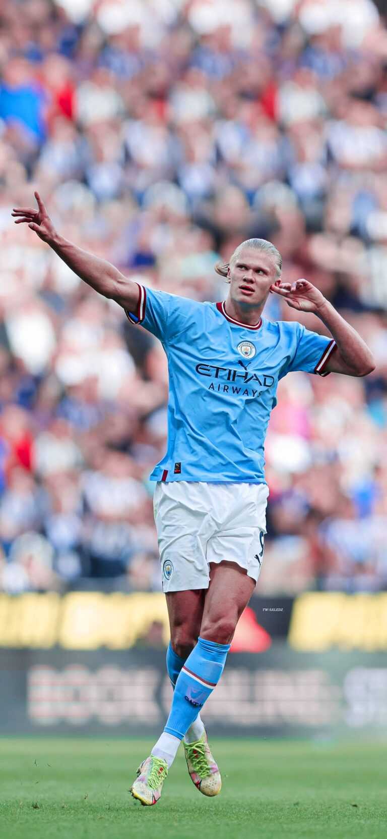 Erling Haaland Wallpaper - iXpap