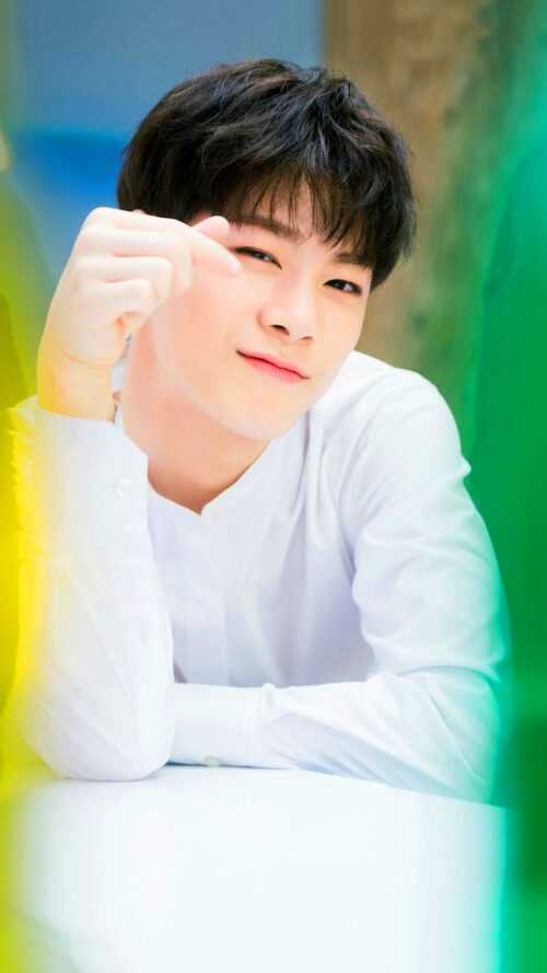 MoonBin Wallpaper - iXpap