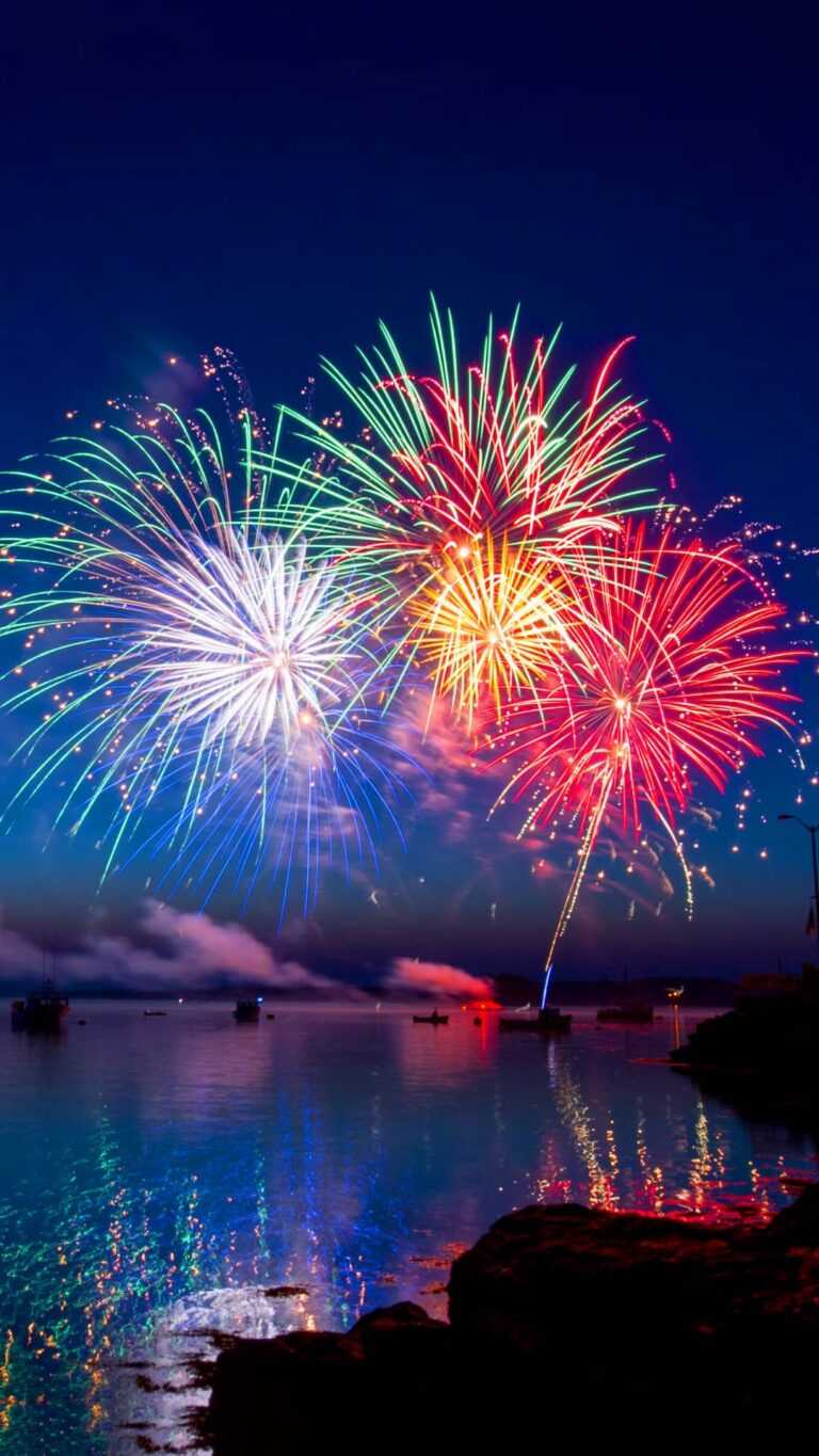 Fireworks Wallpaper - iXpap