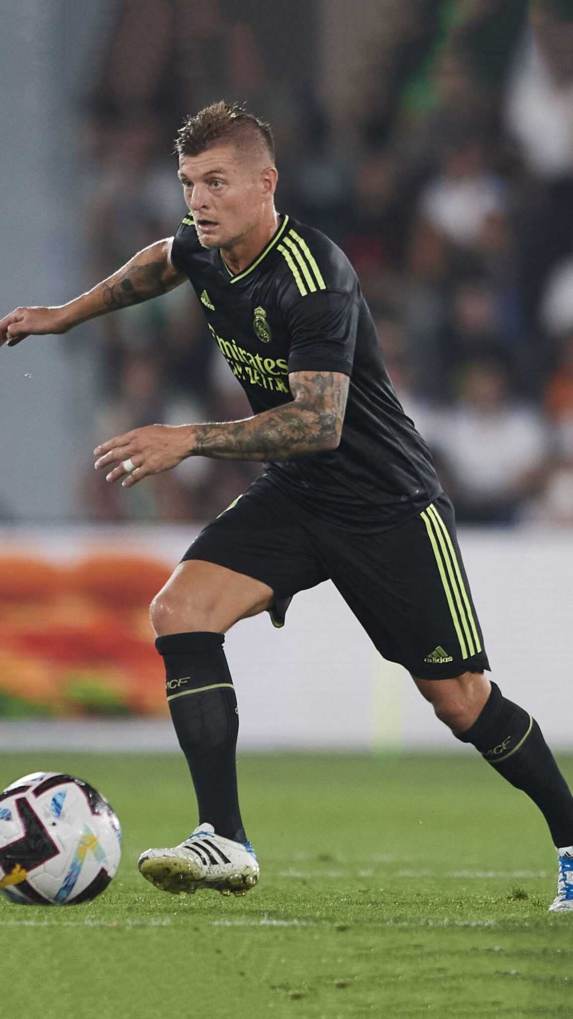 Toni Kroos Wallpaper - iXpap