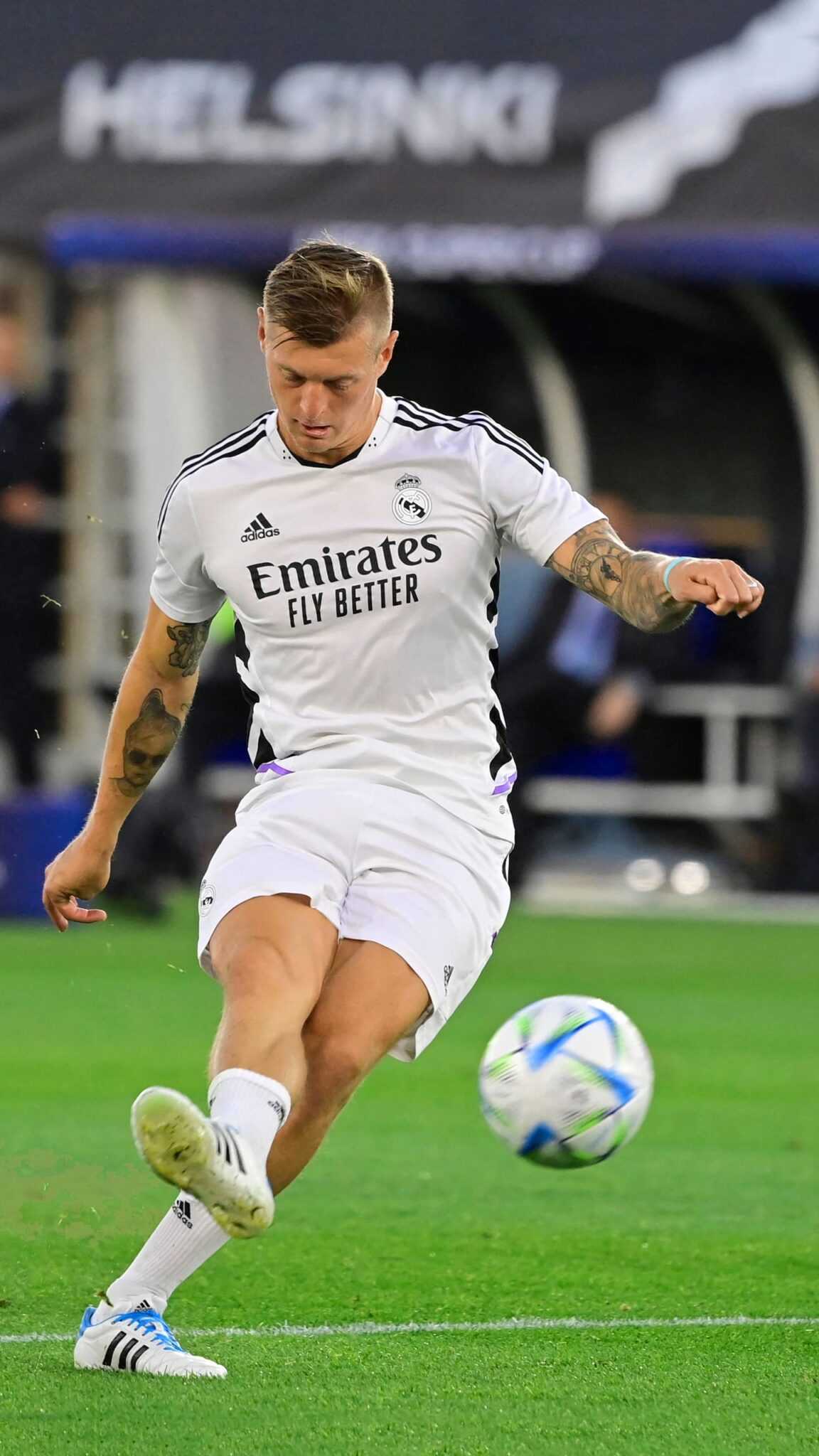 Toni Kroos Wallpaper - iXpap