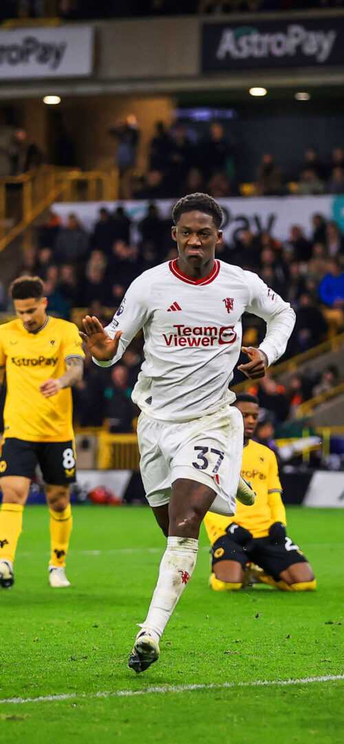 Kobbie Mainoo Wallpaper - iXpap