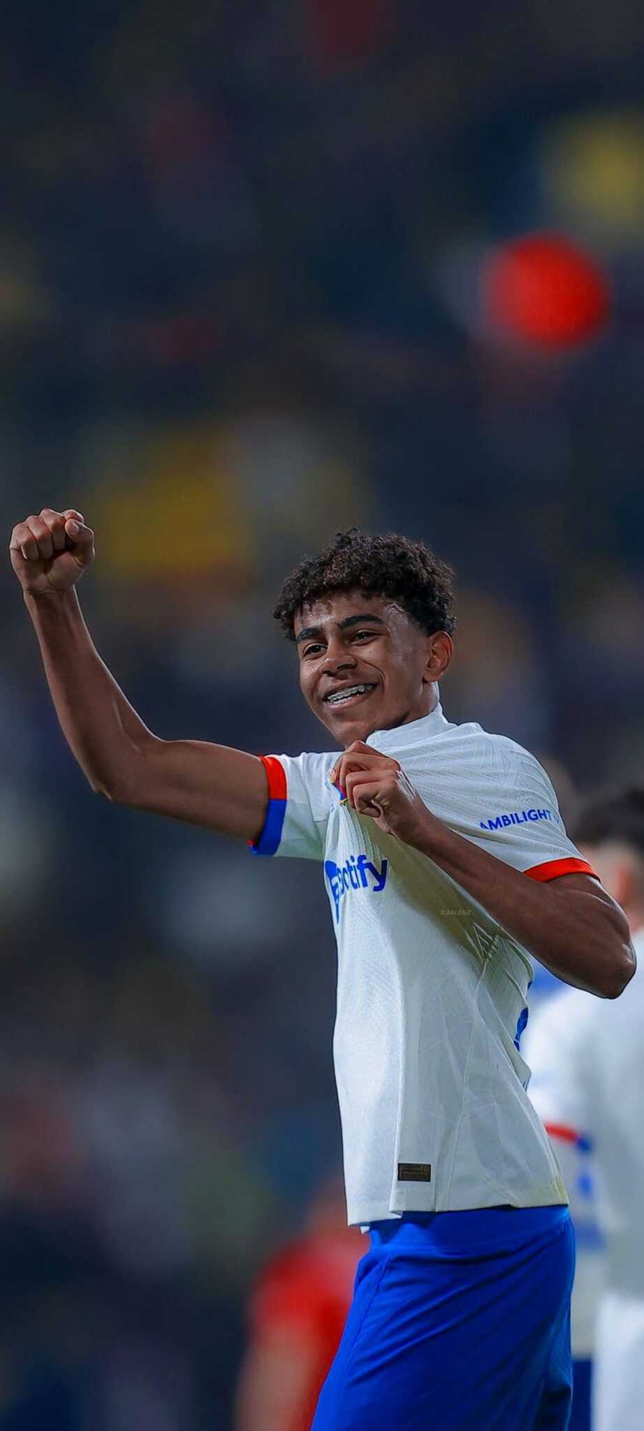 Lamine Yamal Wallpaper - iXpap