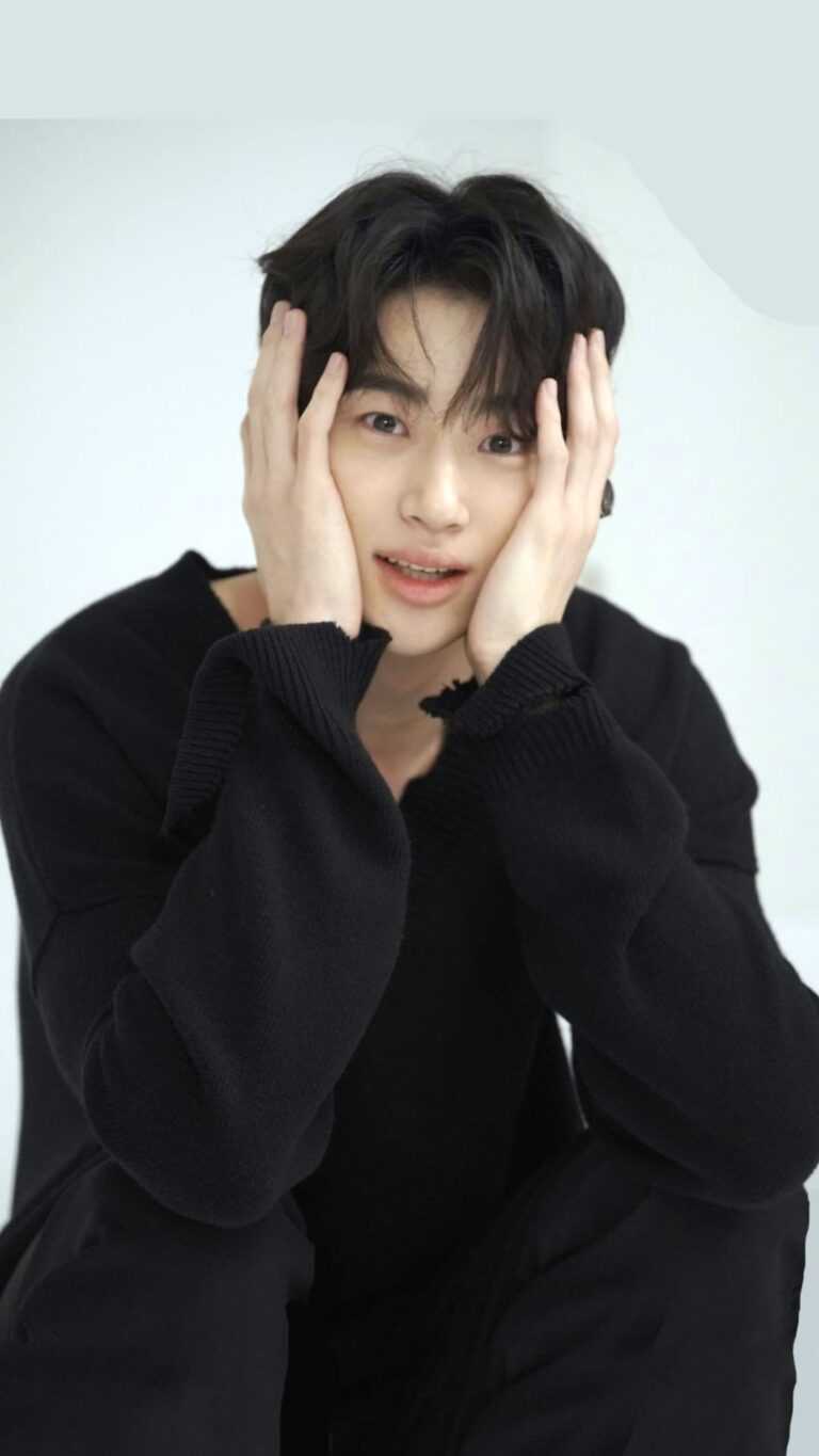 Byeon Woo-seok Wallpaper - iXpap