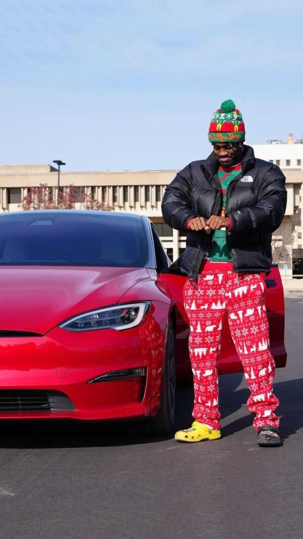 D'Aydrian Harding Wallpaper - iXpap