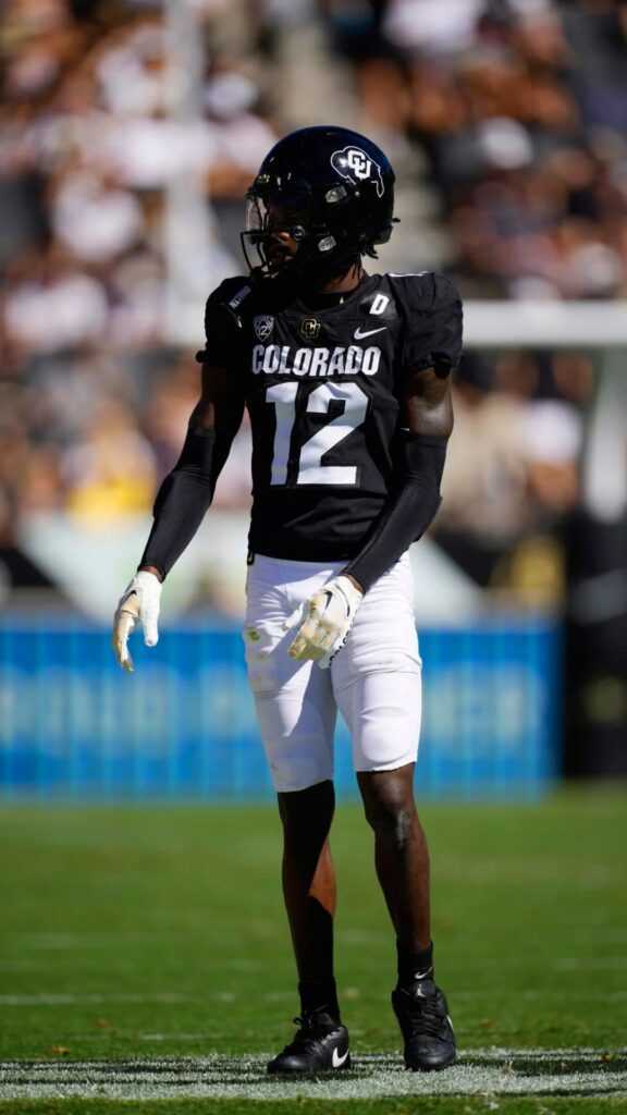 Travis Hunter Wallpaper - iXpap